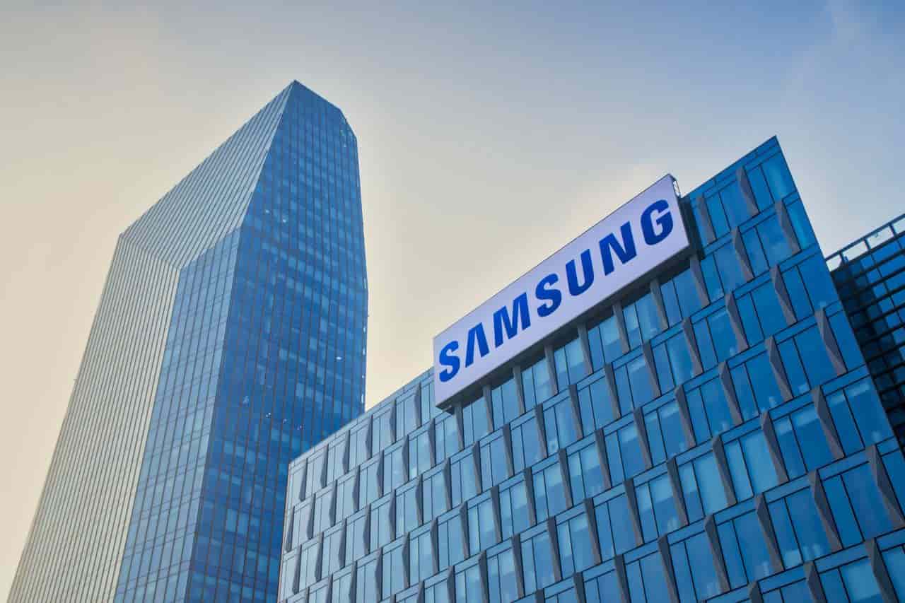 Samsung stock price prediction as it becomes the biggest phone maker in ...