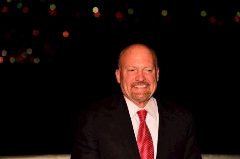 Jim Cramer says ‘all I can tell you is to own Bitcoin, that's a winner ...