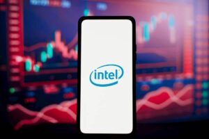 Why Intel stock price is crashing