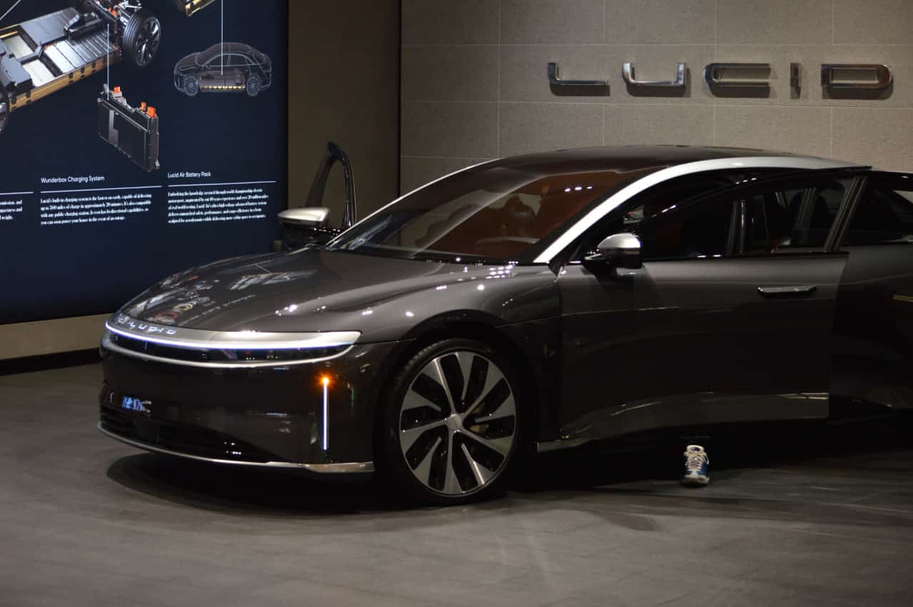 Analyst updates Lucid stock price outlook ahead of February earnings