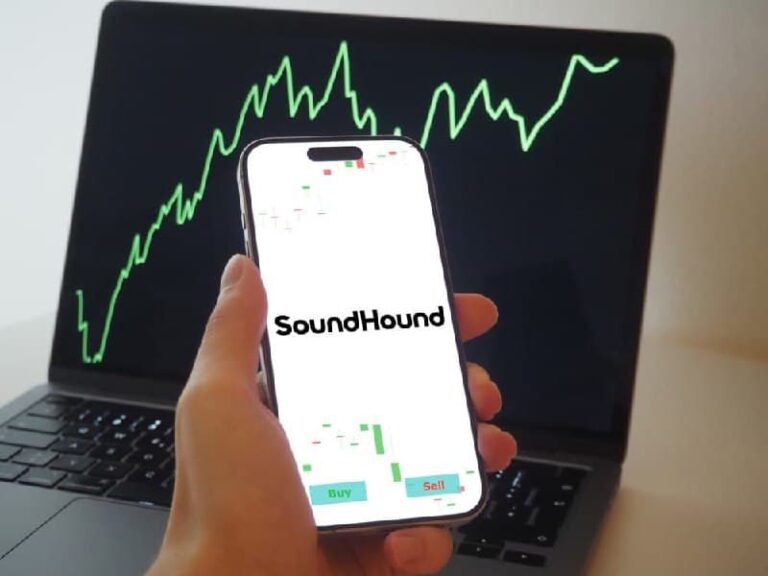 Here's what's happening with SoundHound AI (SOUN) stock