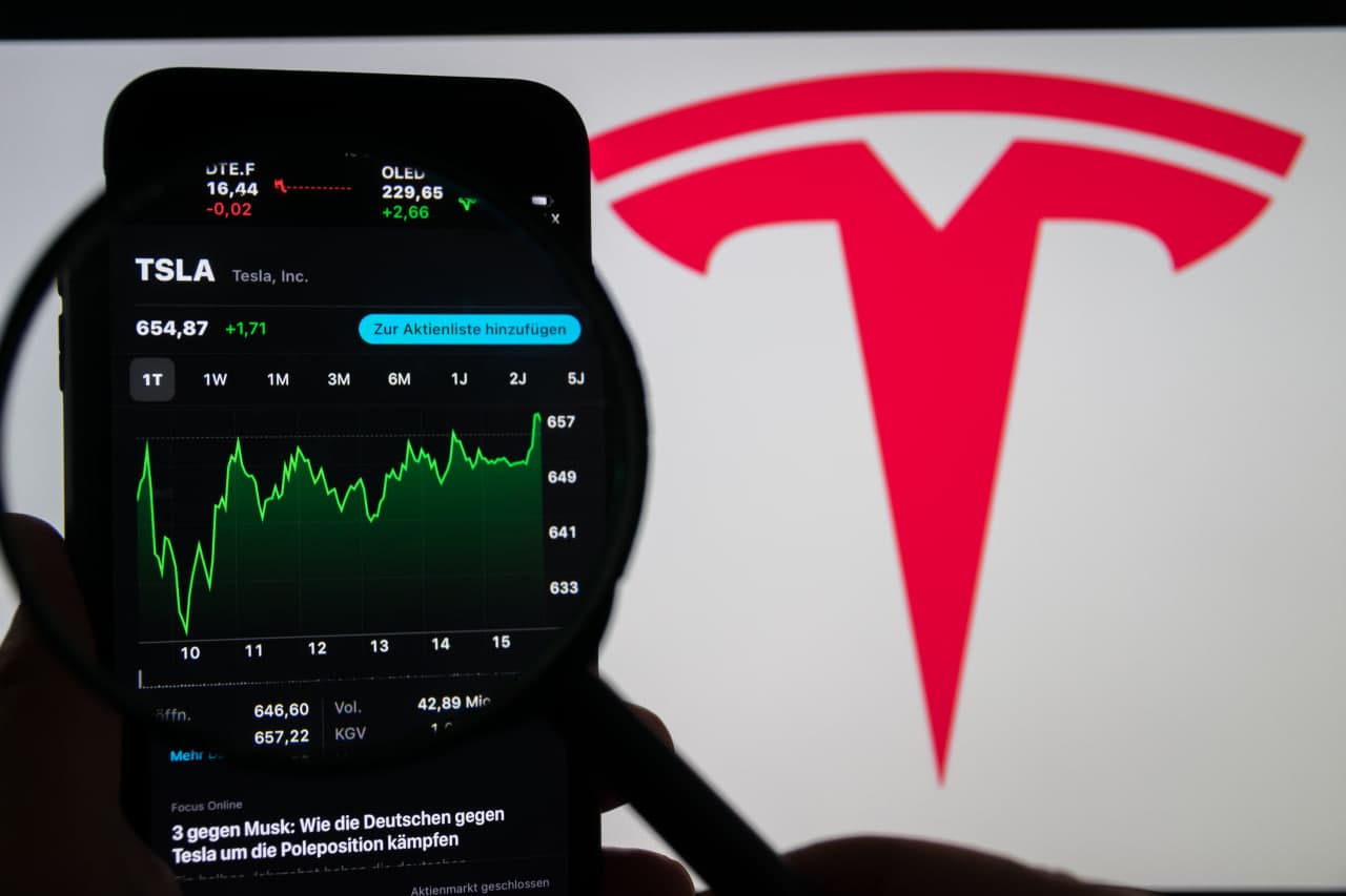 Tesla stock surges as Q3 deliveries smash Wall Street estimates