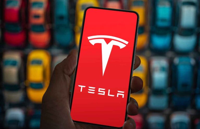 ‘Big Short’ Michael Burry slams Tesla stock as ‘ridiculously overvalued’